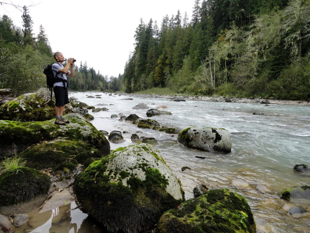 Hiking In The Rain: 35 Expert Tips For A Successful Hike! - Survival Savior